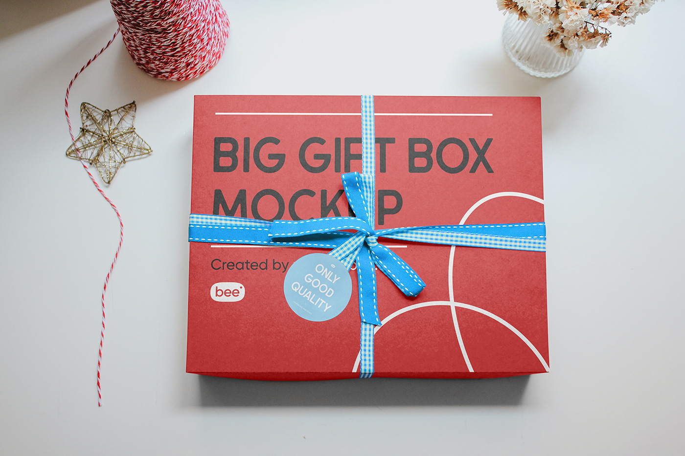 Free Christmas Gift Box Mockup - mockupbee