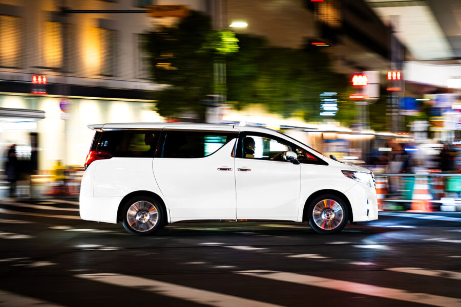 Free Car in Motion Mockup - mockupbee